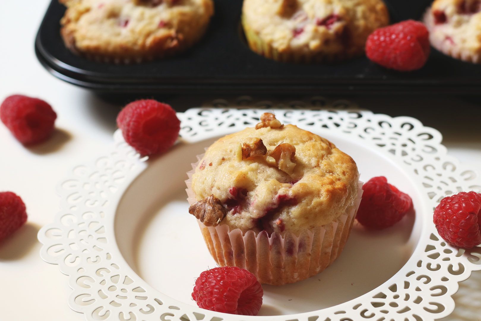 Raspberry Muffins -Easy Recipe - The Indian Claypot