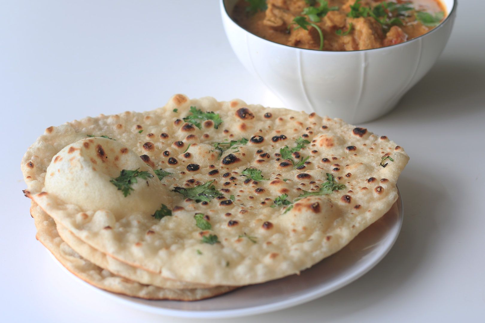 Tawa Naan - Indian Flatbread Recipe without tandoor - The Indian Claypot