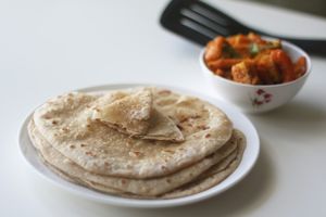 Soft Chapati Recipe - how to make soft chapati - The Indian Claypot