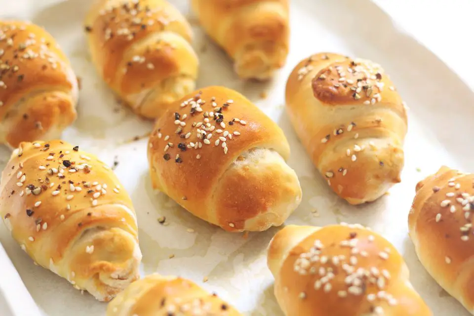 Spicy Potato Buns - Snack Recipe - The Indian Claypot