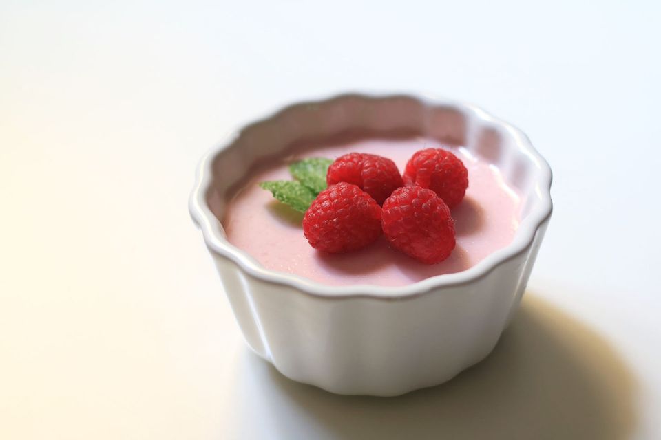 Eggless Raspberry Pudding - Recipe - The Indian Claypot