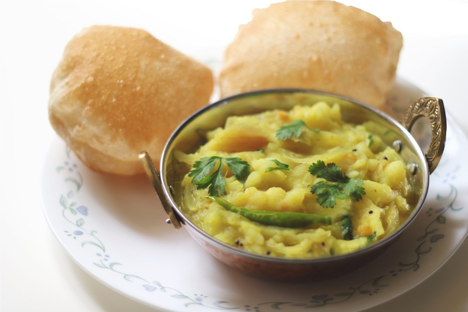 Poori Kurma
