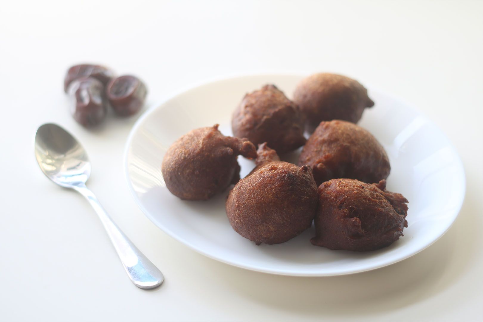 Wheat Flour Appam - Sweet Godhumai Appam - The Indian Claypot
